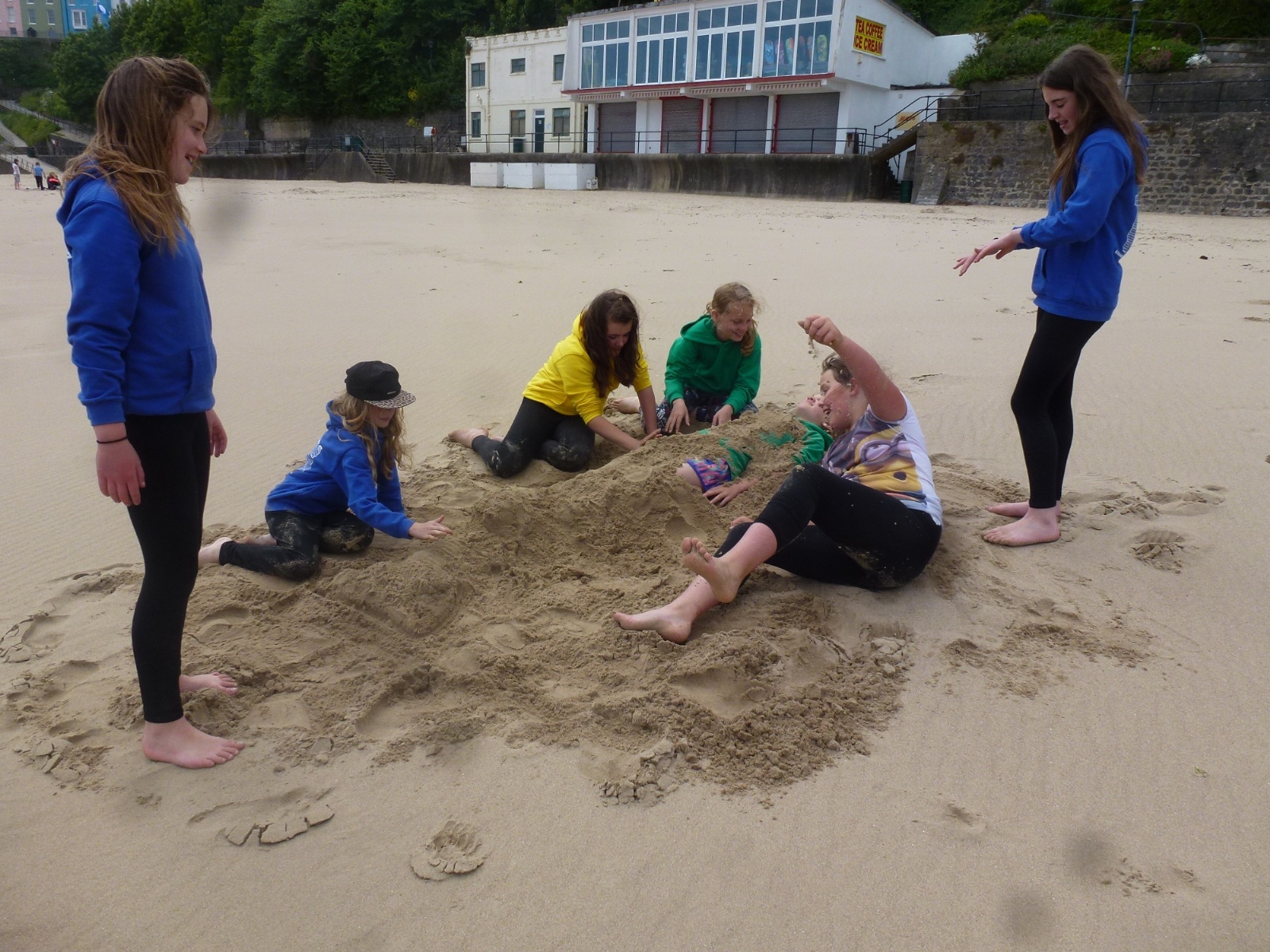 Alexander Hosea Primary School - Year 6 Residential Trip to Morfa Bay 1 ...